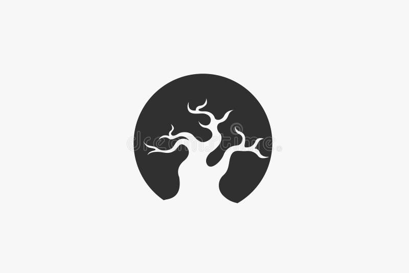 Old Dead Tree Negative Space Silhouette in Circle Logo Stock Vector ...