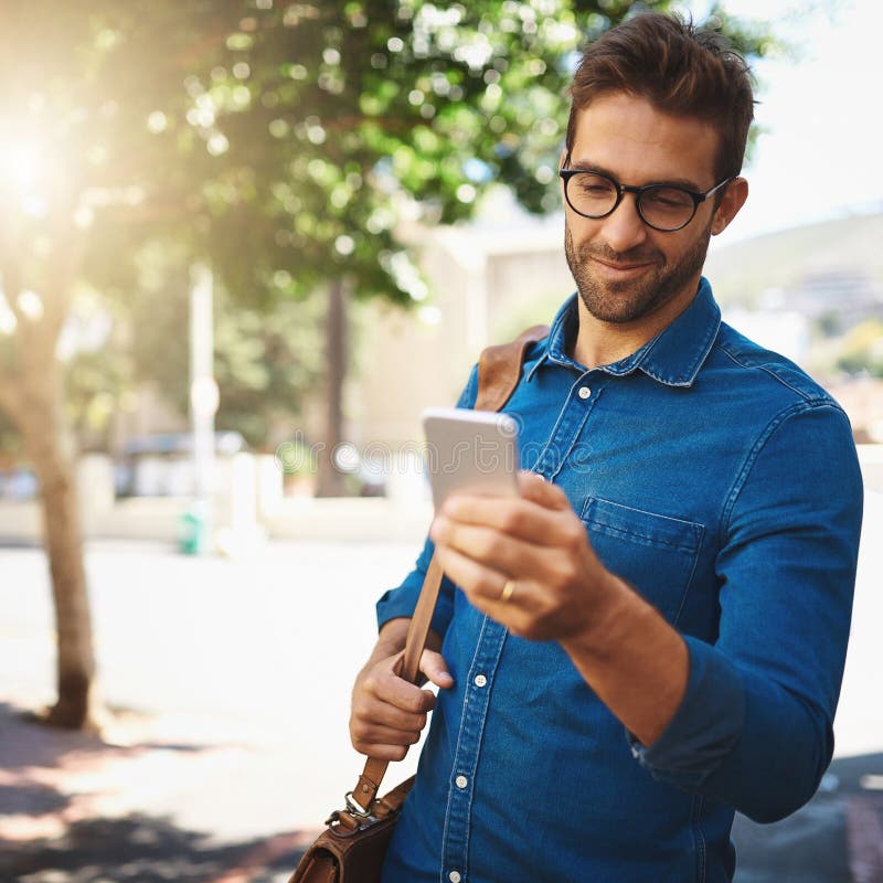 Im the Kinda Guy Wholl always Text Back. a Handsome Man Using His ...