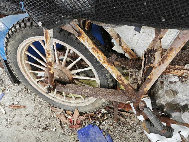 Abandoned Corroded Motorcycle in the Farm. Stock Image - Image of brake ...