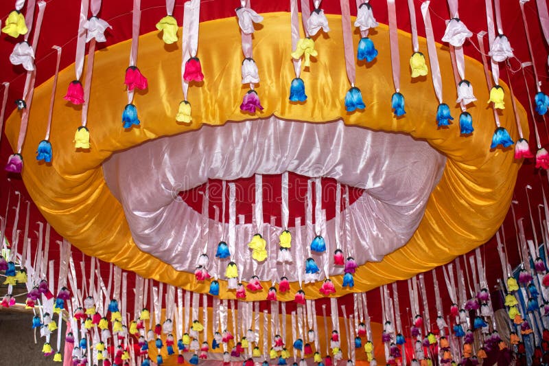 Image of a Beautiful Artificial False Ceiling Made of Silk Clothes ...