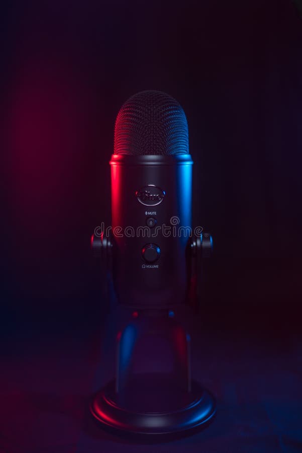 Blue Yeti ASMR Microphone stock image. Image of beer - 237949829