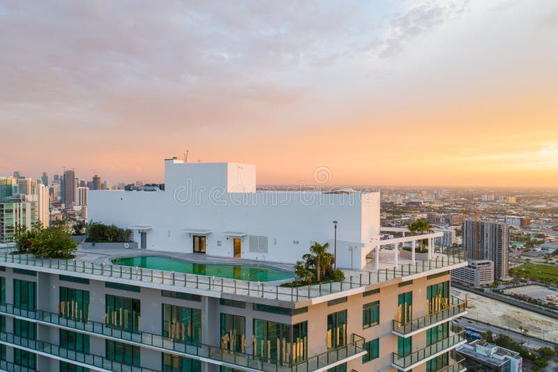 Building Under Construction Closeup Rooftop Pool Stock Photo - Image of ...