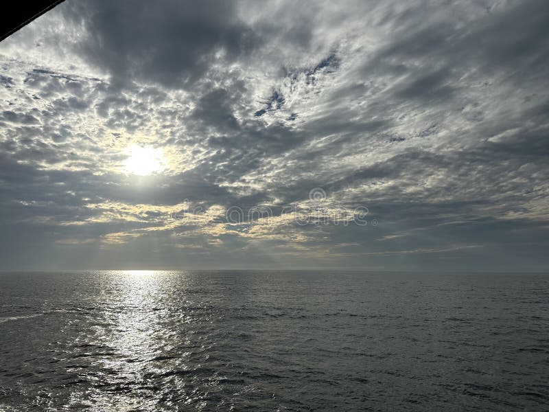 Serene Ocean Waves at Sunset Stock Image - Image of peaceful, outdoors ...