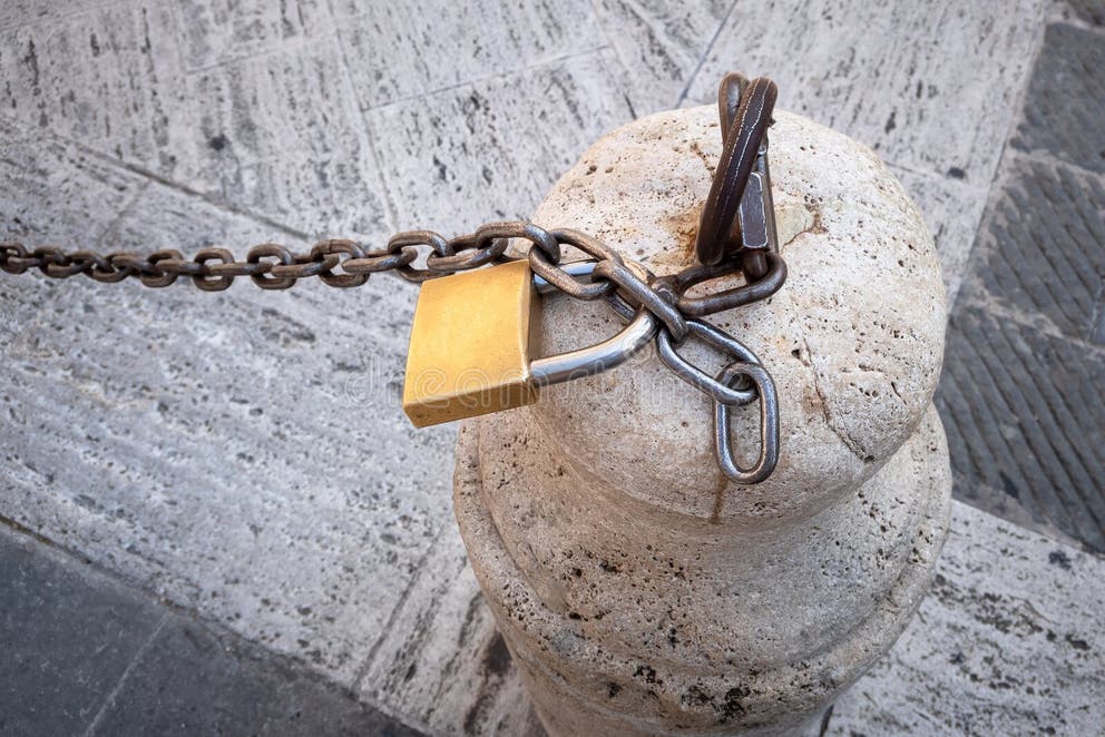 Chain with a Lock on a Stone Pillar Stock Photo - Image of metal, floor ...