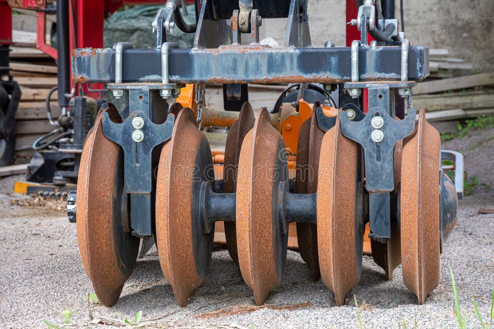 Complex Multipurpose Agricultural Farming Machine with Driving Disc ...