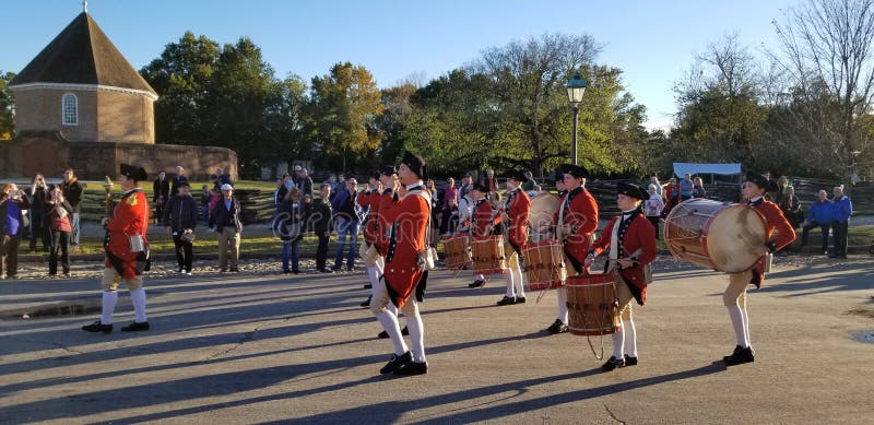 Drum and Fife Parade at Colonial Williamsburg Editorial Photography ...