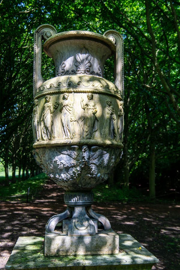 Anglesey Abbey Urn in the Garden Stock Image - Image of filtering ...
