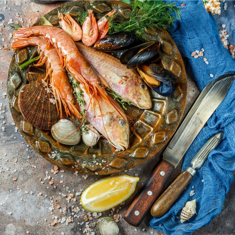 Image of Fish, Shrimp, Shellfish Stock Photo - Image of plate, mollusk ...
