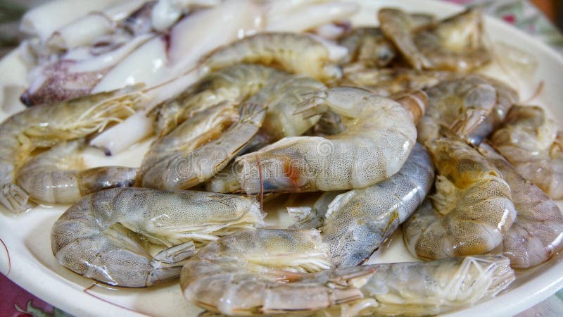 Image of fresh raw prawns stock image. Image of dish - 180988133