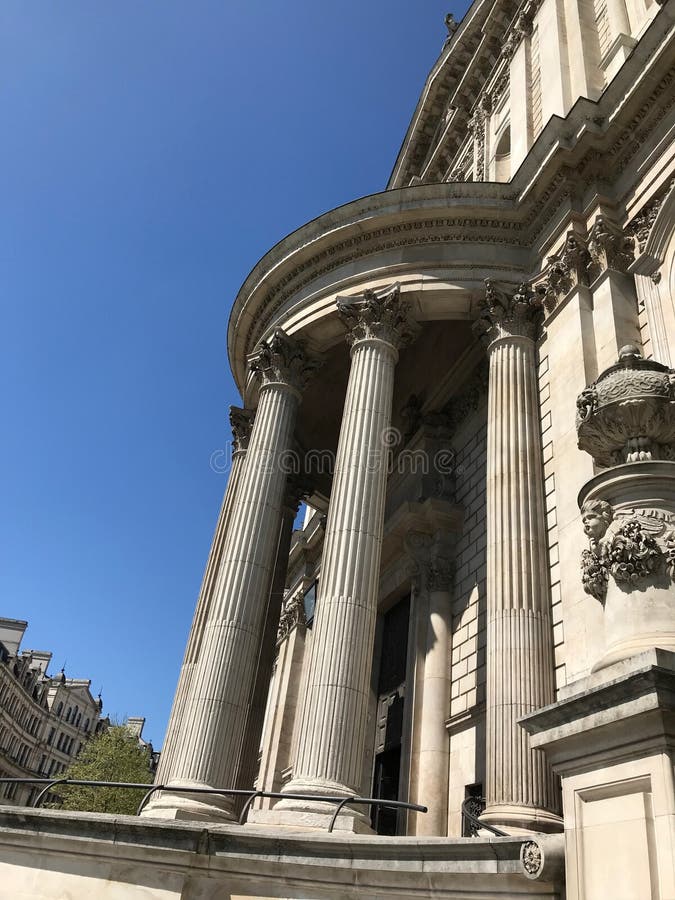Columns Outside St Pauls Cathedral in London Stock Image - Image of ...