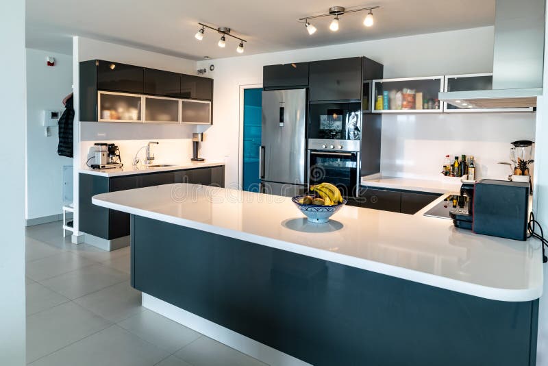 Newly Fitted American Style Open Kitchen in a Luxury Apartment Stock ...