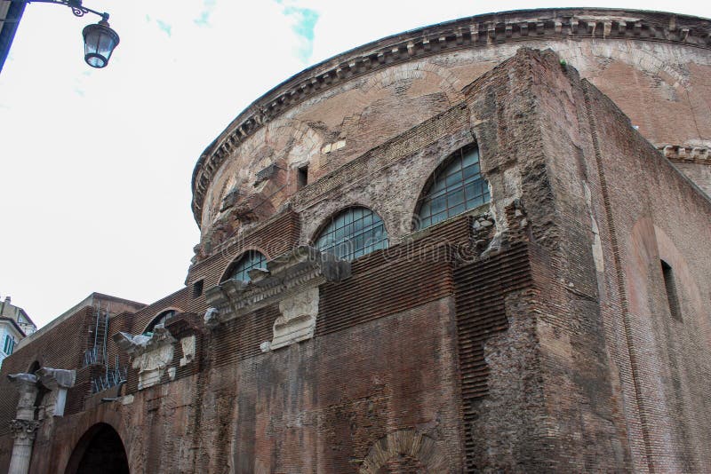 Image of the Pantheon in Rome, Italy Editorial Stock Image - Image of ...