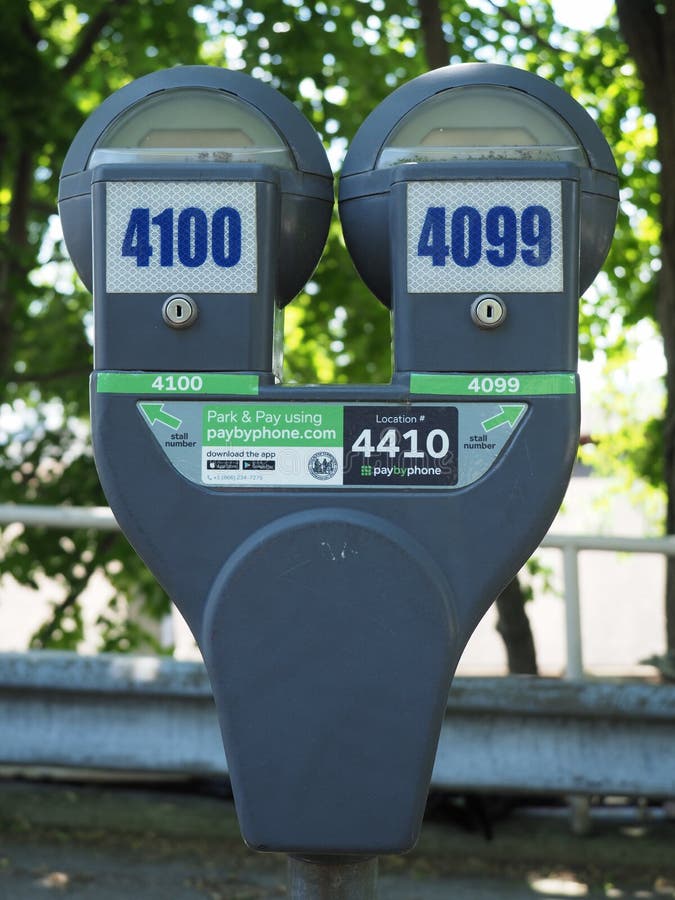 Image of a Parking Meter in the Streets of Tarrytown Editorial ...