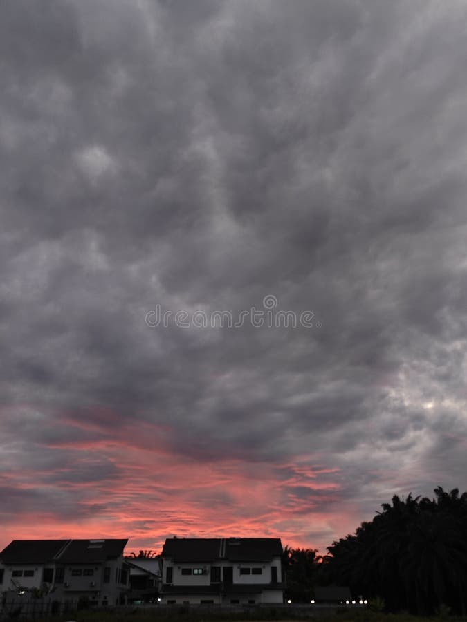 Dull Dark Cloudy Morning Gloomy Sky Scene. Stock Image - Image of gray ...