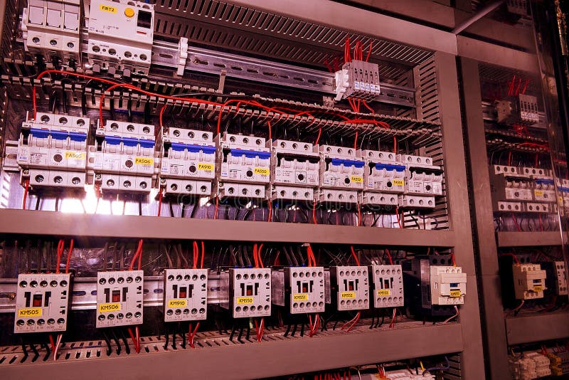 Electrical Contactors, Motor Protection Circuit Breakers and Relays in ...