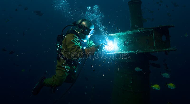 Underwater Welding: a Skilled Diver at Work Stock Illustration ...