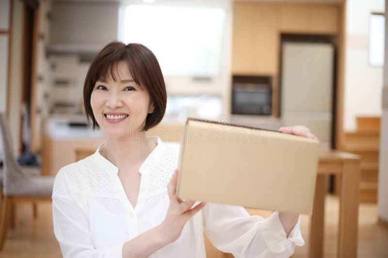 Woman packing work stock image. Image of gift, auction - 242526635