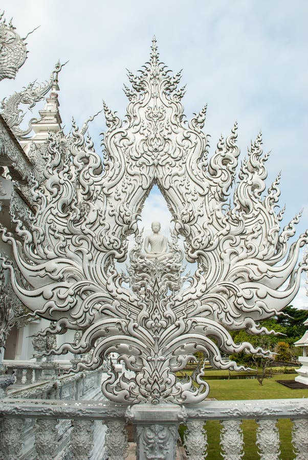 Imagen de Buda blanco imagen de archivo. Imagen de tailandia - 32291929