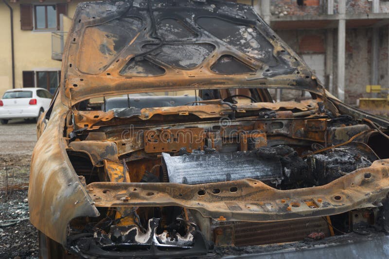 Imagen Del Fragmento Del Coche Quemado Foto de archivo - Imagen de ...