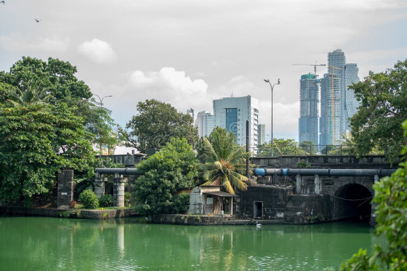 Matara Railway Station, Sri Lanka Editorial Stock Image - Image of ...
