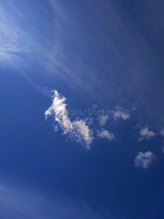 Imagine Freedom and Tranquility with this Sky and Clouds Backdrop Stock ...