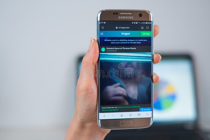 Imgur Web Site Opened on the Mobile Editorial Photo - Image of ...