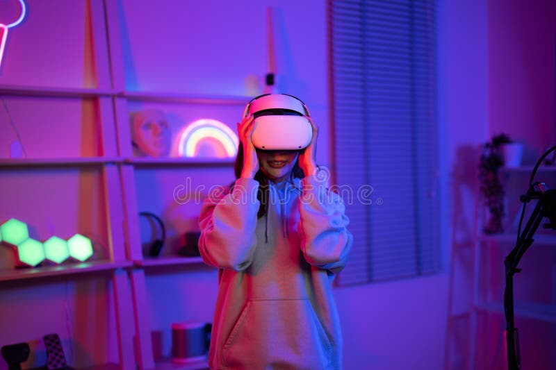 Immersive Experience with VR Goggle Wireless Gadget Technology for ...