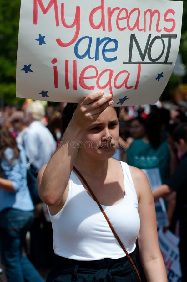 Immigration Protest at White House Editorial Image - Image of protest ...