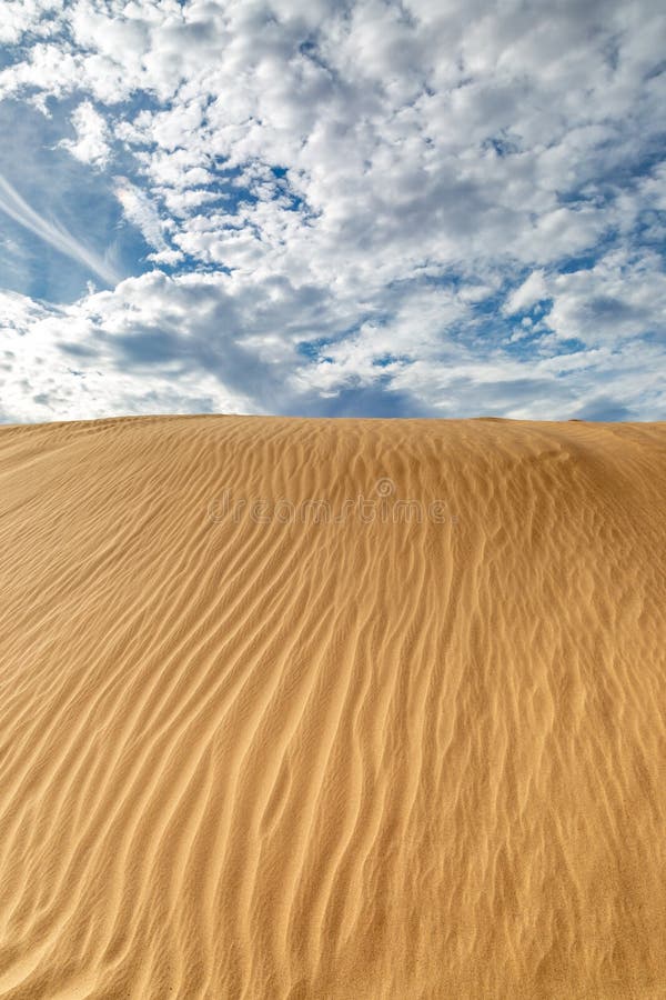The Imperial Sand Dunes, California Stock Image - Image of physical ...