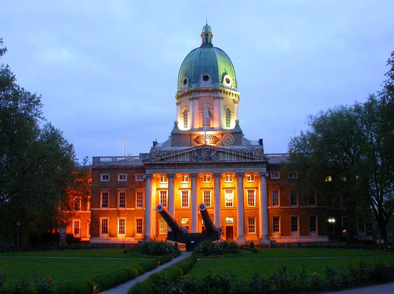 Imperial War Museum stock photo. Image of dusk, skyline - 3362448