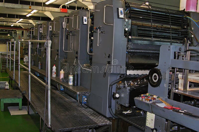 Machine D'impression Offset - Encre Magenta Photo stock - Image du ...