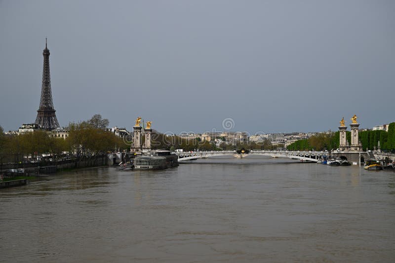 Impressive Flood of the Seine in Paris Editorial Stock Image - Image of ...