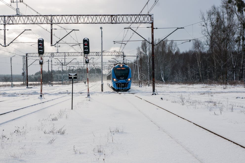 Impuls Going To Trainstation Editorial Stock Photo - Image of rails ...