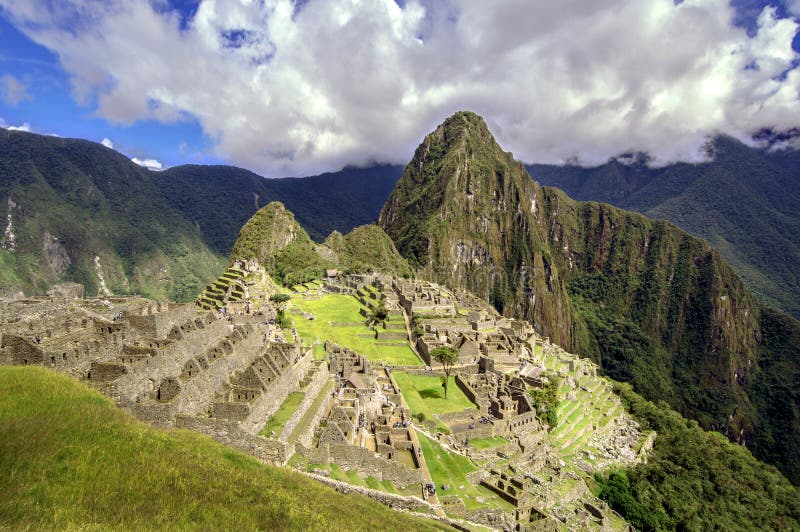 Inca City Machu Picchu (Peru) Stock Photo - Image of cloud, colonialism ...