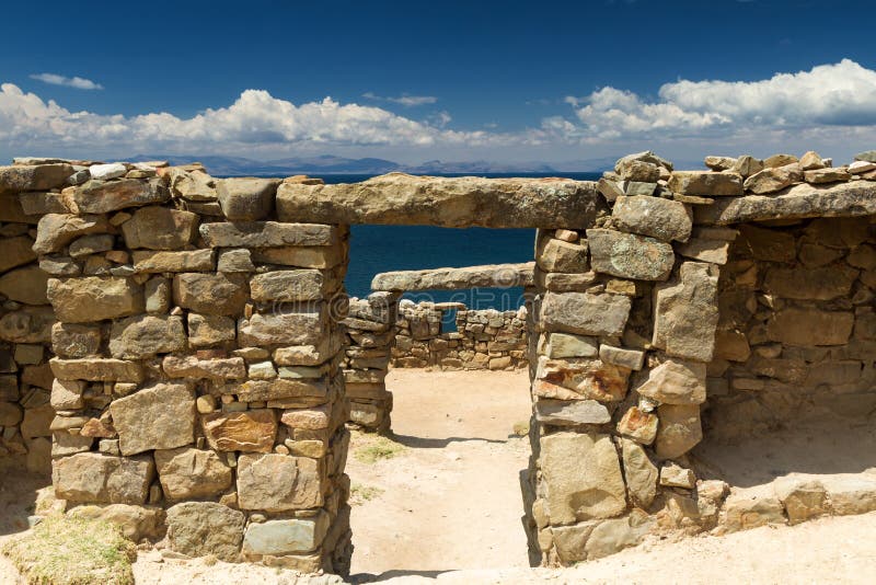 Inca Ruins Above Lake Titicaca Stock Photo - Image of viewpoint, south ...