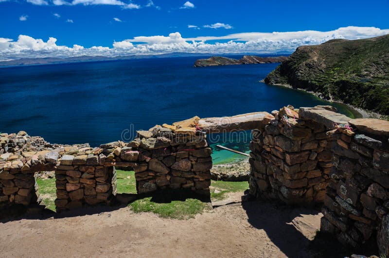 Inca Ruins of Isla Del Sol, Bolivia Stock Image - Image of scenic, lake ...