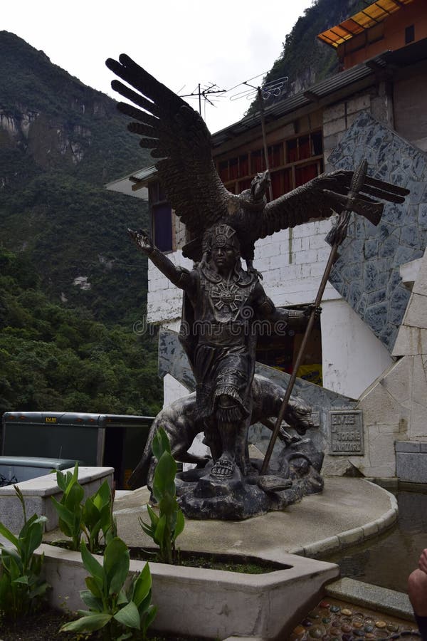 Inca Statue with an Eagle on the Square in Aguas Calientes, Peru ...
