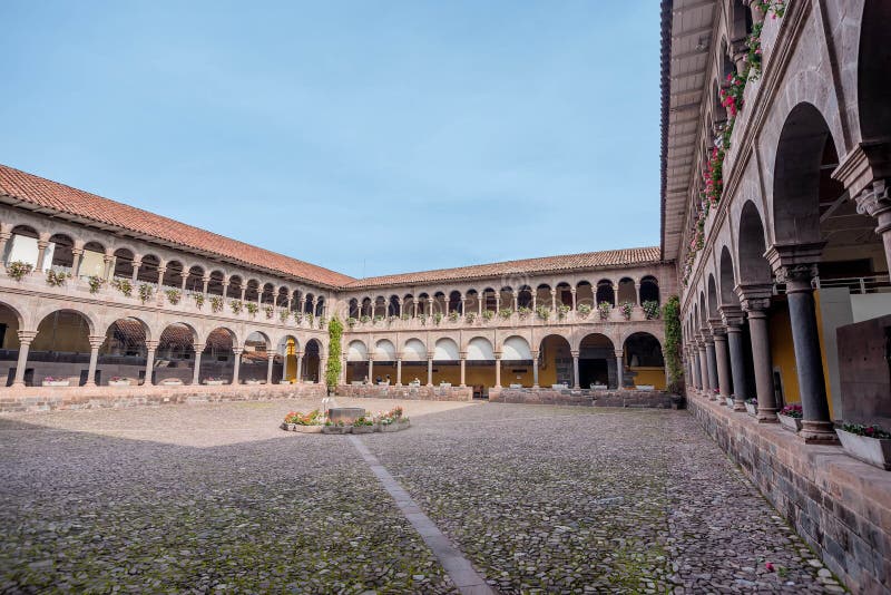 The Inca Sun Temple in Cusco, Peru Stock Photo - Image of south, cusco ...