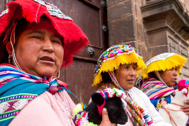 Inca Hut fotografia stock. Immagine di cielo, montagna - 44982194