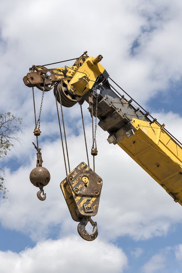 Incastrare Gru Mobile Con I Ganci Fotografia Stock - Immagine di ...
