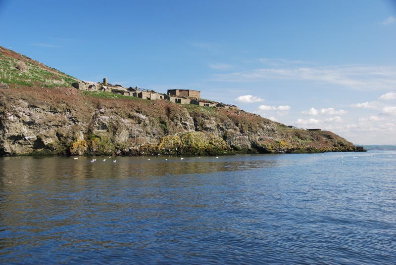 Inchkeith Shore stock image. Image of building, river - 24908011