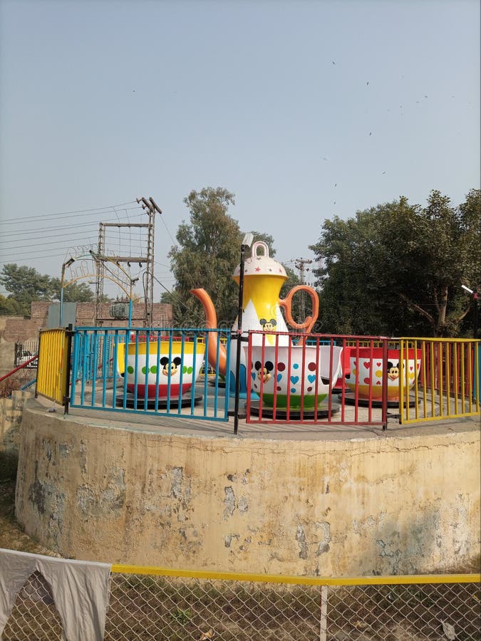 Incredible Tea Kettle and Tea Cups Ride Stock Photo - Image of ...