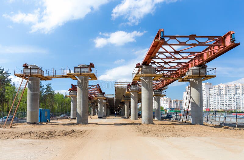 Incremental launching stock photo. Image of grillage - 43798008