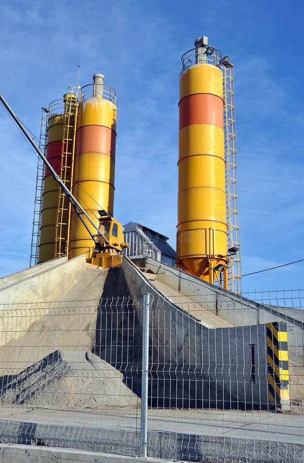 Indústria de cimento foto de stock. Imagem de estrutura - 39537088