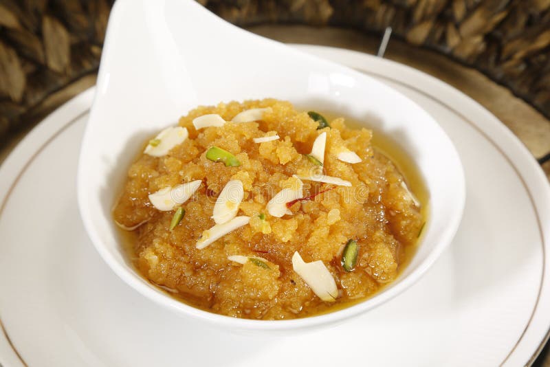 Indan Halwa Doce Feito De Moong Dal Imagem de Stock - Imagem de gourmet ...