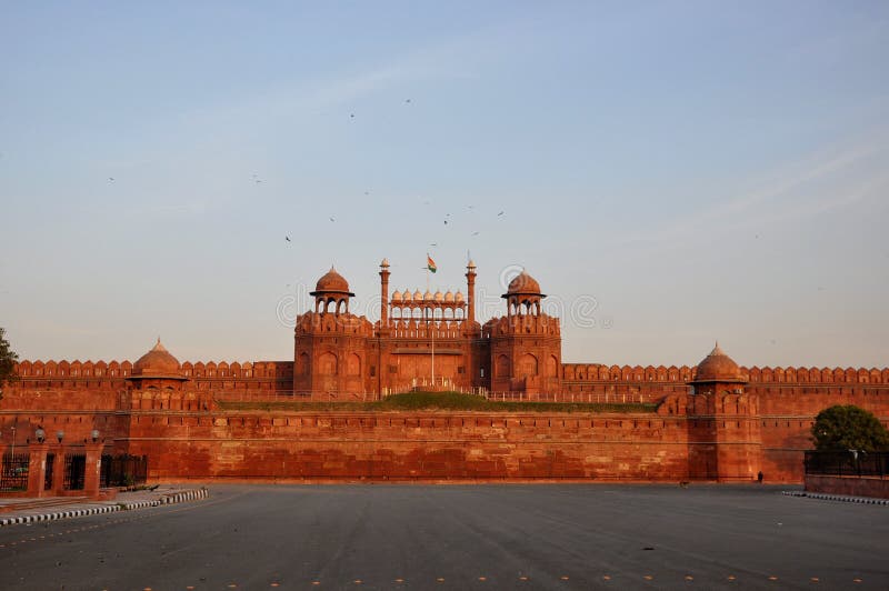 Inde rouge de fort image stock. Image du chah, rouge - 35419407