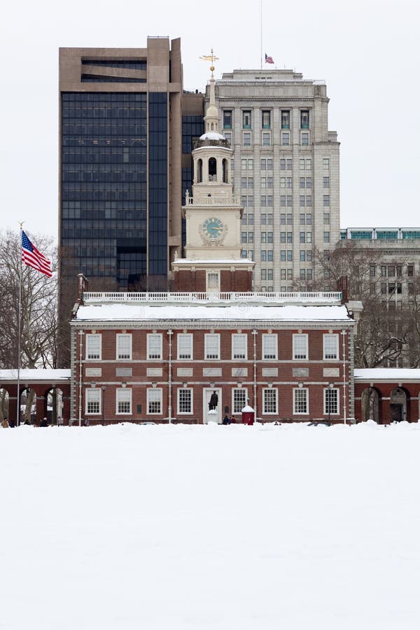 Independence Hall Fireworks Stock Image - Image of clock, hall: 10839151