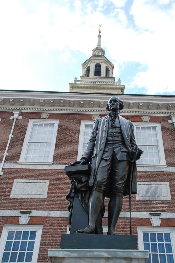 Independence Hall, Philadelphia, Pennsylvania, USA, Building and Statue ...