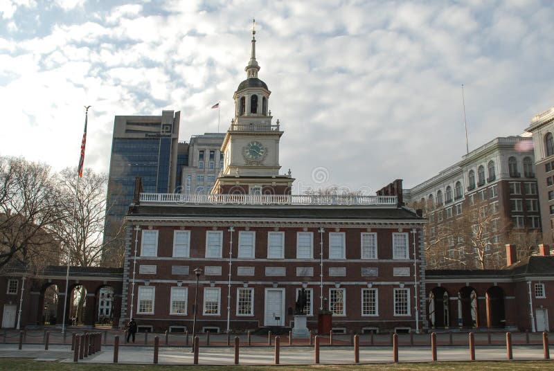 Independence Hall, Philadelphia, Pennsylvania, USA, Building and Statue ...