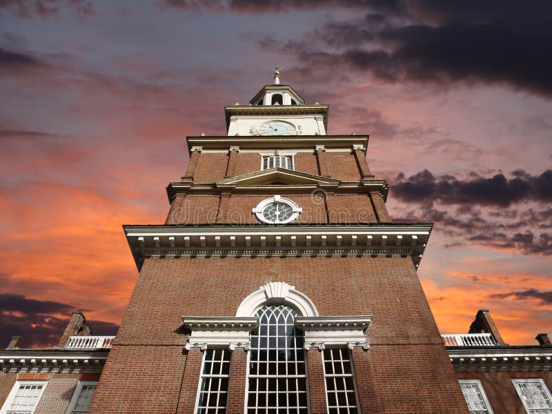Independence Hall Night stock image. Image of flag, night - 9785857